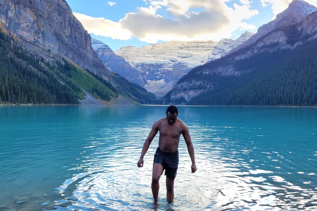Guided Private & Group Tours Calgary - Banff Day Trips